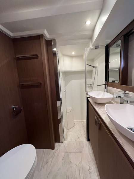Prestige F4.9 de ocasión 2025 - Córcega - Consultar precio
