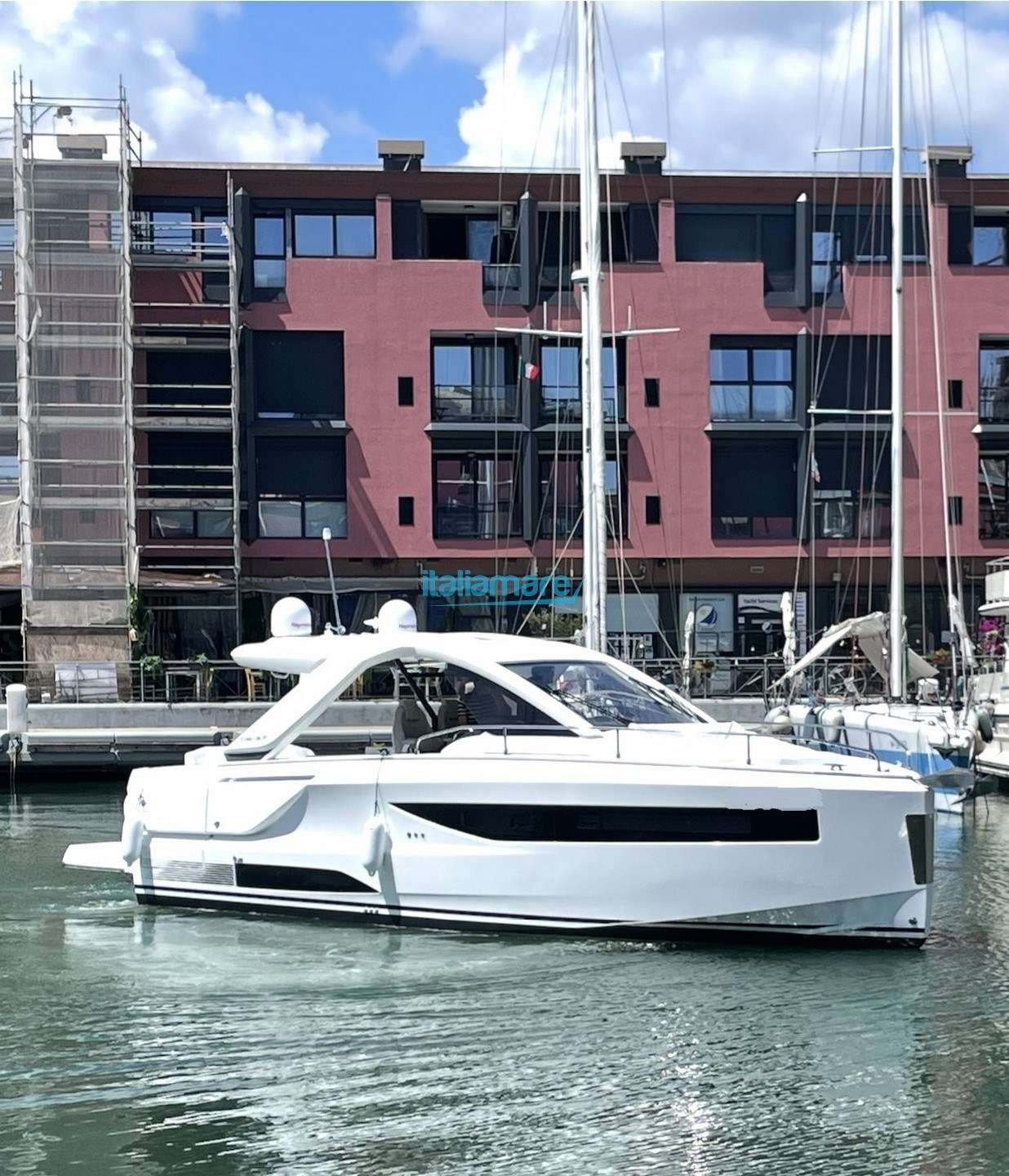 2024 Jeanneau Db 37 Ob for sale - Campania - €499,000