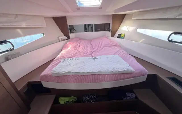 Jeanneau Leader 40 Gebraucht 2018 - Provence-Alpes-Côte d Azur - 275.000