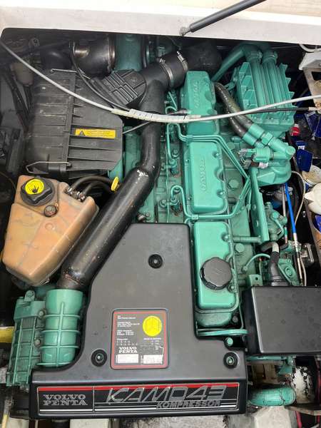 2004 Nimbus 370 Coupe for sale - Tuscany - €155,000