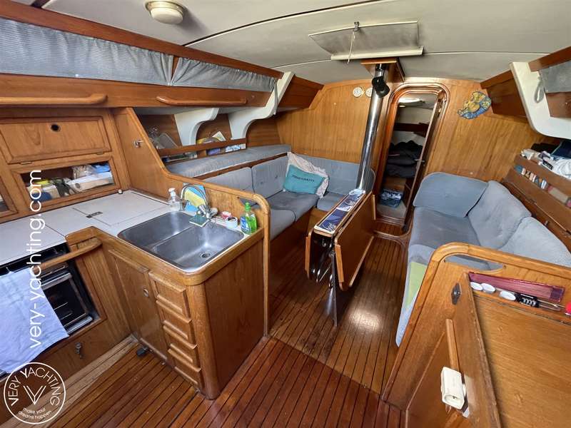 Jeanneau Sun Shine 38 d'occasion - 27 000 € - Provence-Alpes-Côte d'Azur