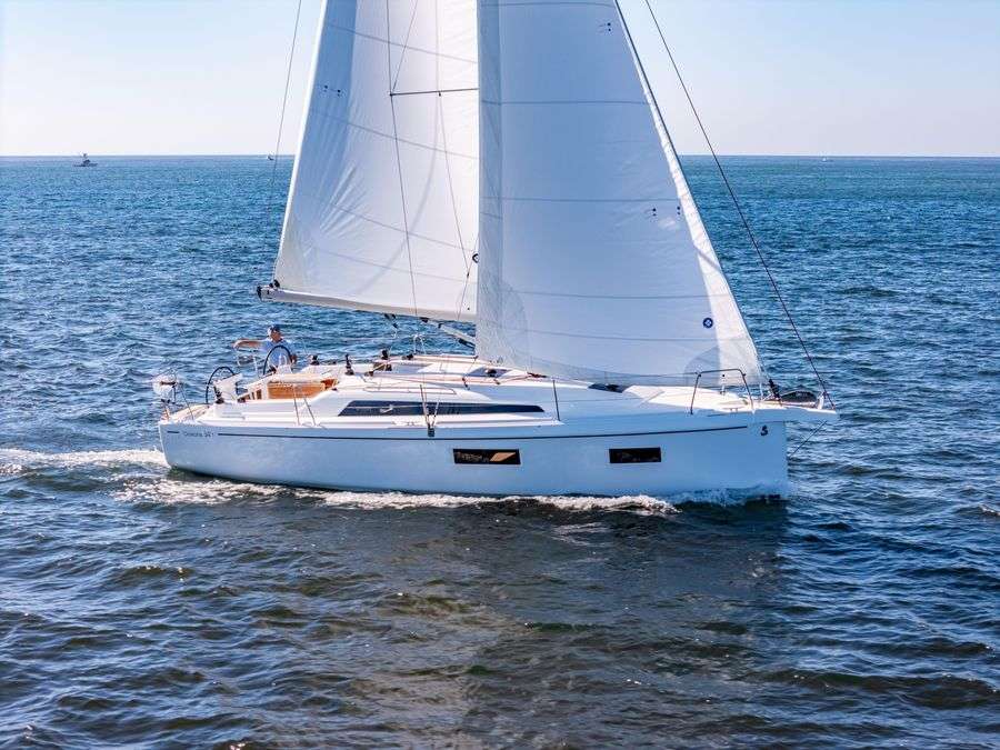 Beneteau Oceanis 34.1 nuevo 2026 - Nueva Aquitania - 200.000