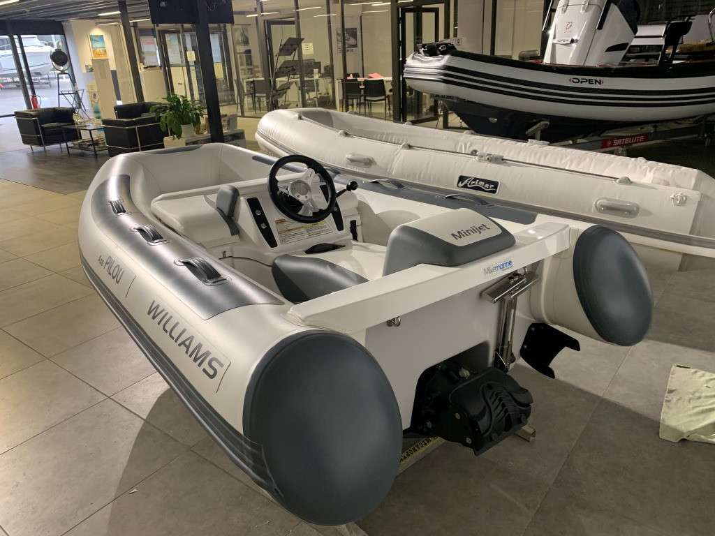 used Williams Minijet 280 for sale in Provence-Alpes-Côte d'Azur - €21,900