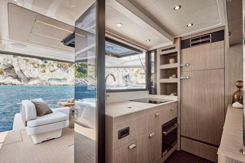 Prestige F4.9 de ocasión 2024 - Provenza-Alpes-Costa Azul - 1.200.000