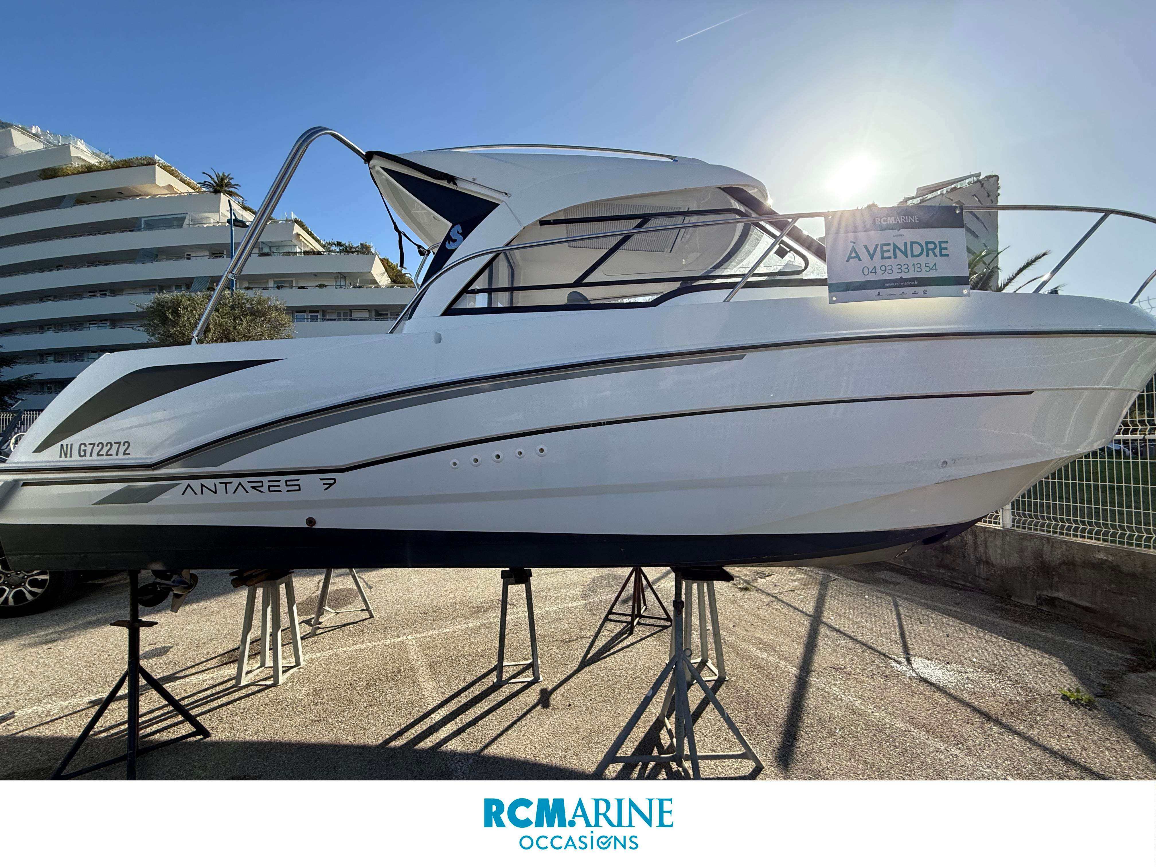 Beneteau Antares 7 Ob 2022 occasion - Provence-Alpes-Côte d'Azur - 71 500