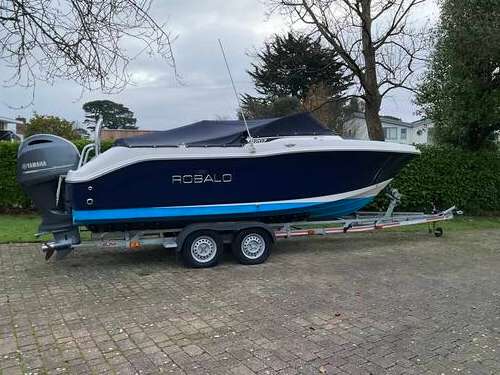 2018 Robalo 207 R for sale - England - €29,575