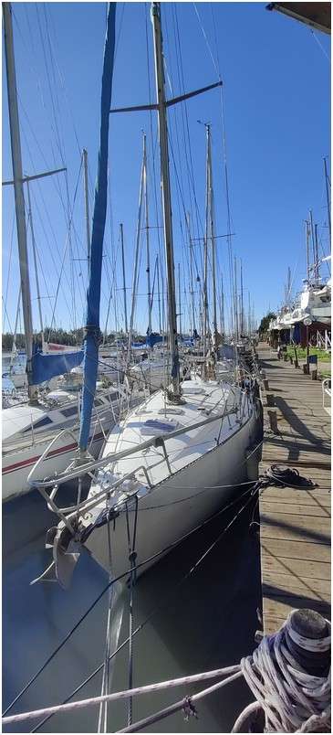 Used boats without engines for sale - Band of Boats
