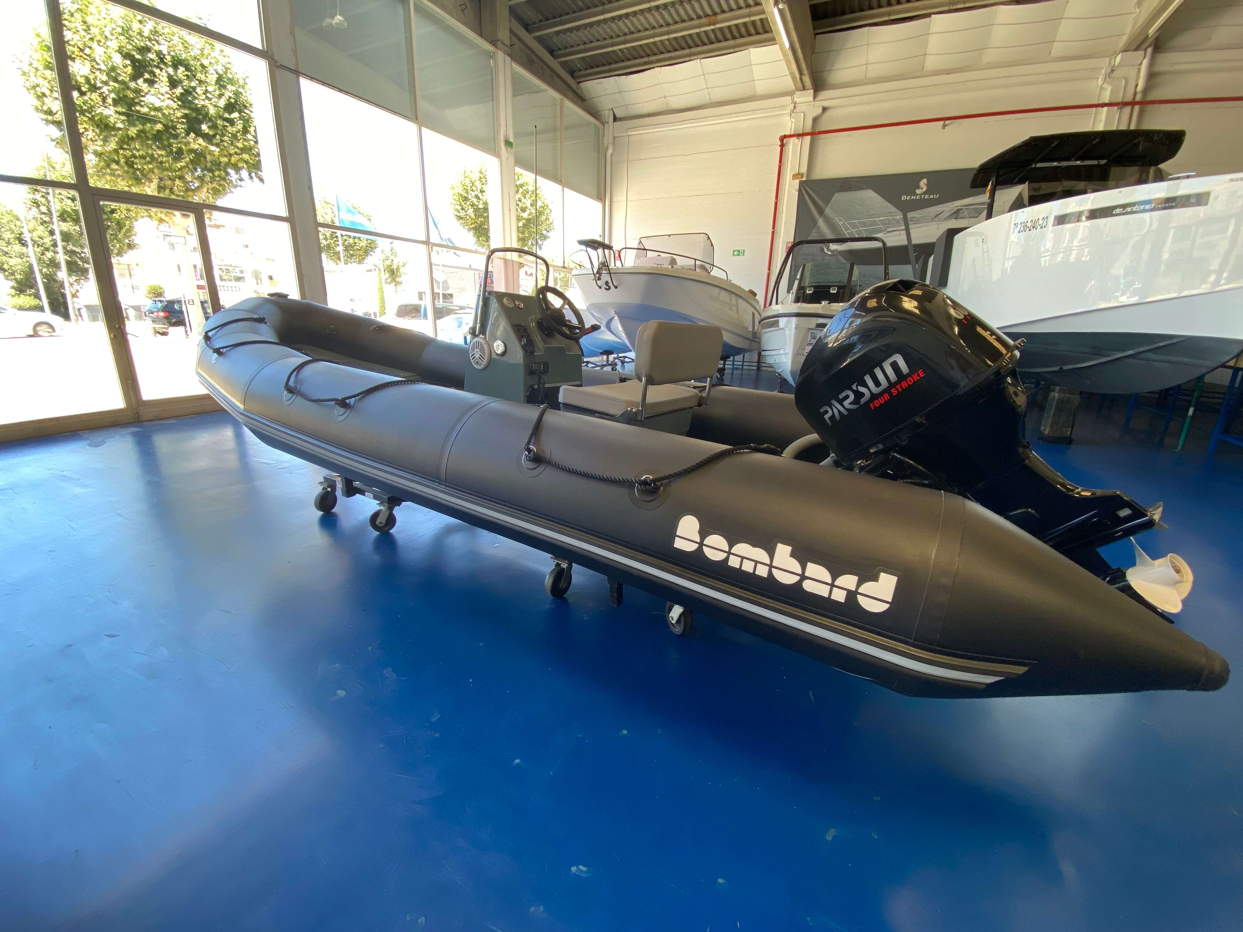 Bombard Explorer 550 2024 neuf - Catalogne - 28 281