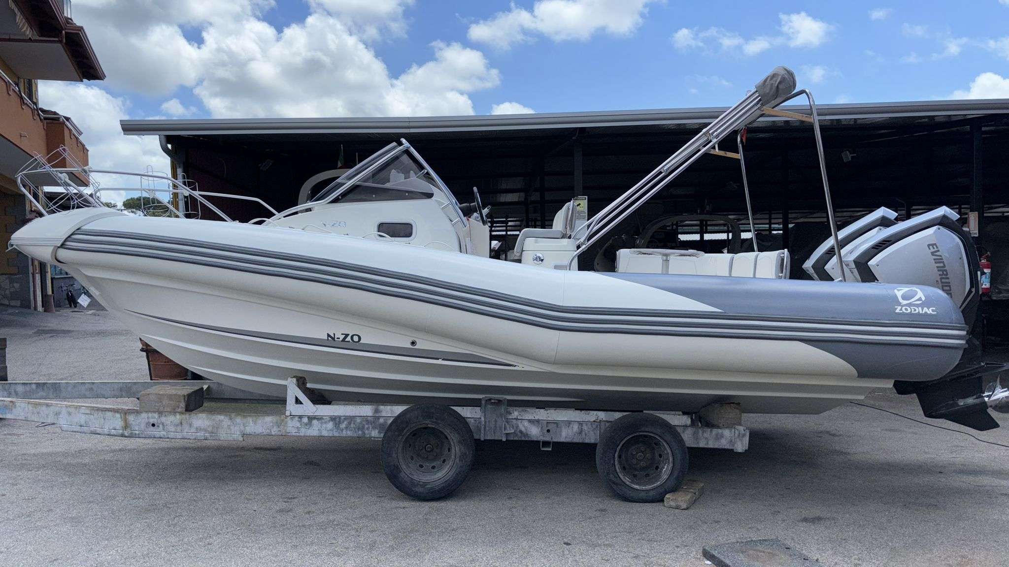 Zodiac Nzo 700 de ocasión 2019 - Campania - 74.998