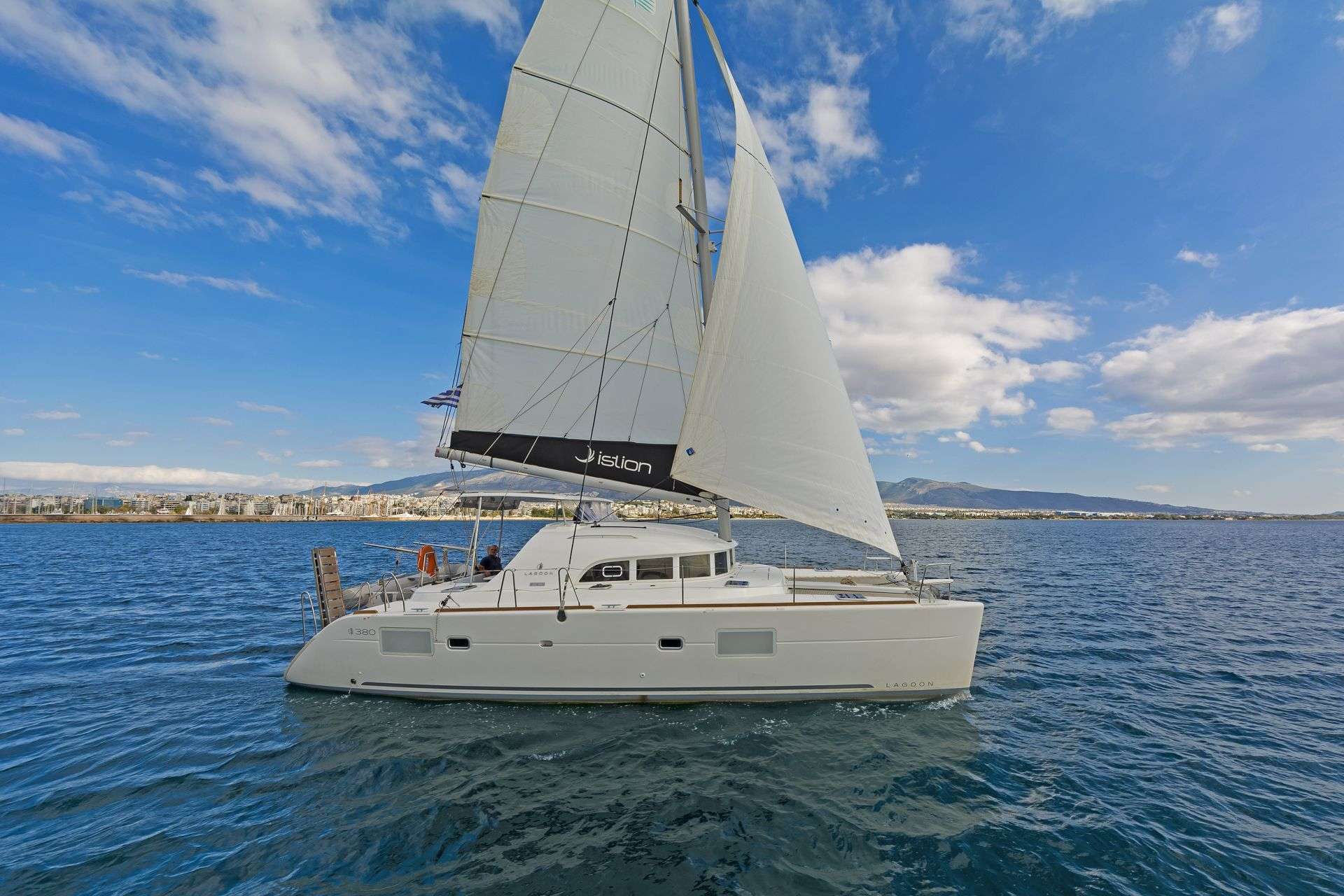 Lagoon 380 Série 2 usata 2018 - Attica - 230.000